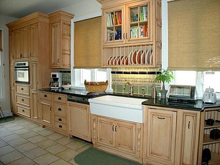 c. 1900 Victorian in Hawthorne, New Jersey - OldHouses.com