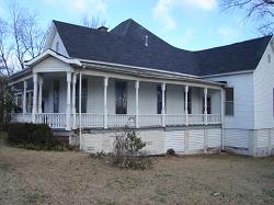 1896 Victorian in Commerce, Georgia - OldHouses.com