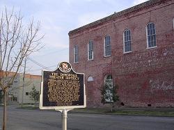 c. 1900 Storefront in Demopolis, Alabama - OldHouses.com