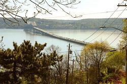 c. 1850 Victorian in Upper Grandview, New York - OldHouses.com