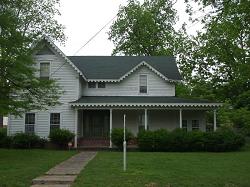 c. 1848 Folk Victorian in Friars Point, Mississippi - OldHouses.com