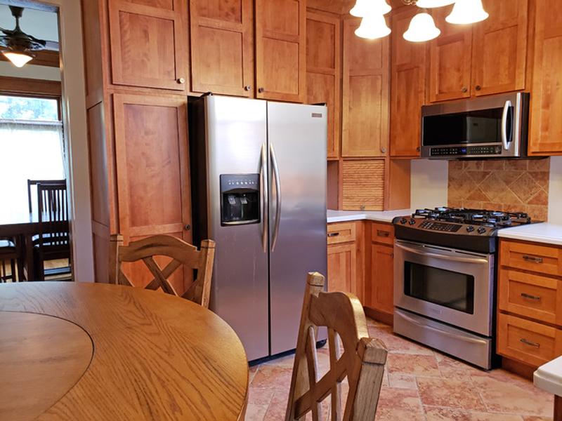 1890 Victorian Sold in Marshfield, Wisconsin - OldHouses.com