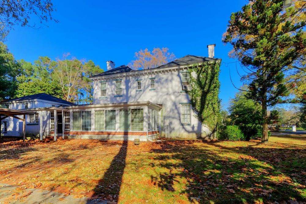 1841 Colonial For Sale in Georgetown, Delaware - OldHouses.com