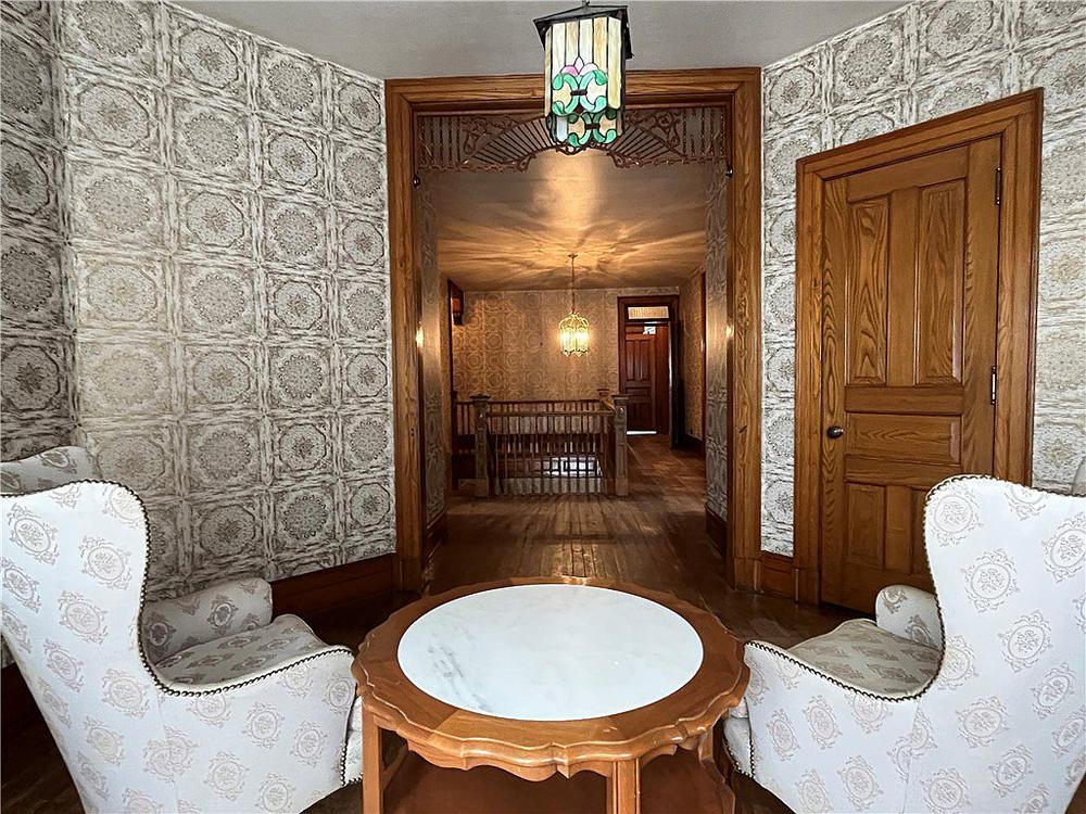 1850 Victorian For Sale in Waterloo, New York - OldHouses.com